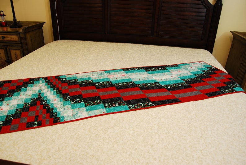 Bargello Bed Runner. Modern Holiday Styled Handmade Quilted Bed Runner. Sized Perfectly for Full ...
