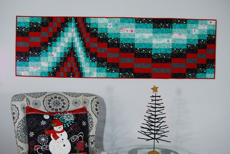 Bargello Bed Runner. Modern Holiday Styled Handmade Quilted Bed Runner. Sized Perfectly for Full ...