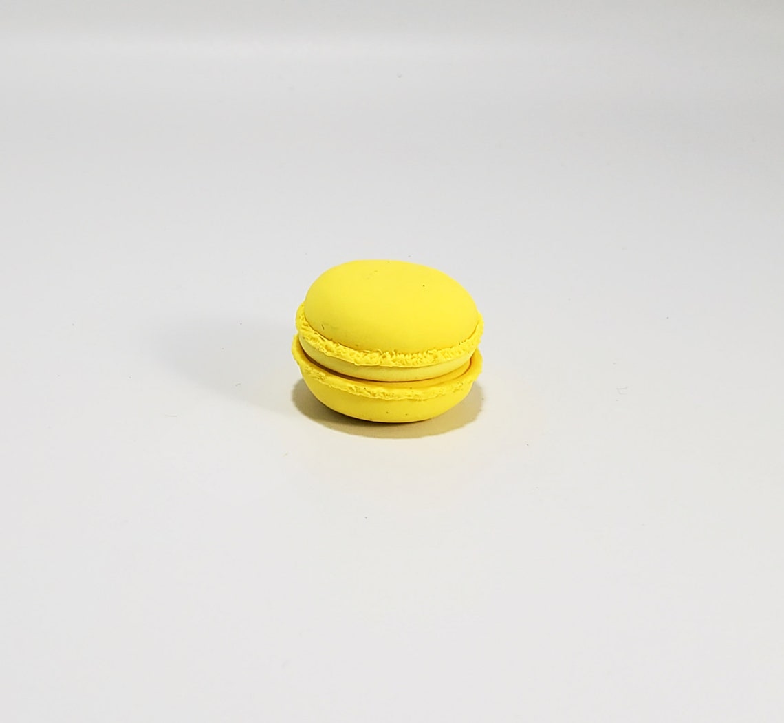 Macaron Cookie Pins or Magnet macaron Lapel Dessert Pins - Etsy