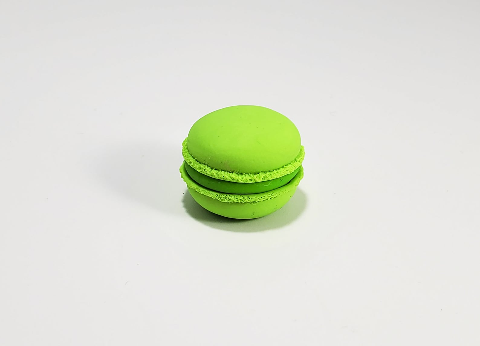 Macaron Cookie Pins or Magnet macaron Lapel Dessert Pins - Etsy
