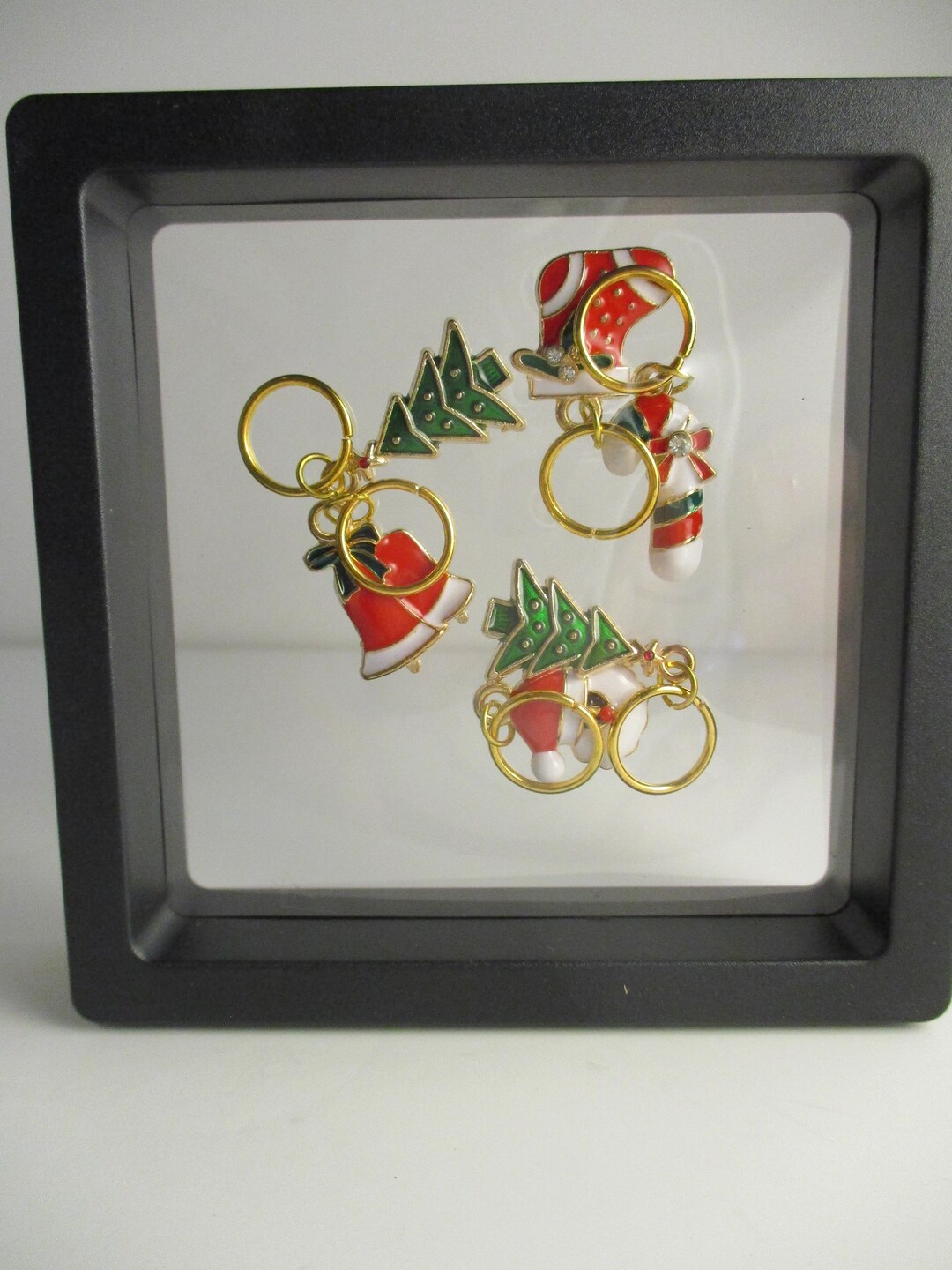 Festive Christmas Knitting Stitch Marker Set: Ring Style, Row Counters ...