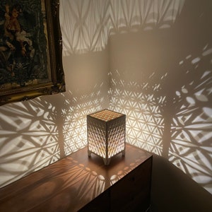 Flower of Life Geometric Pattern Shadow Lamp. - Etsy