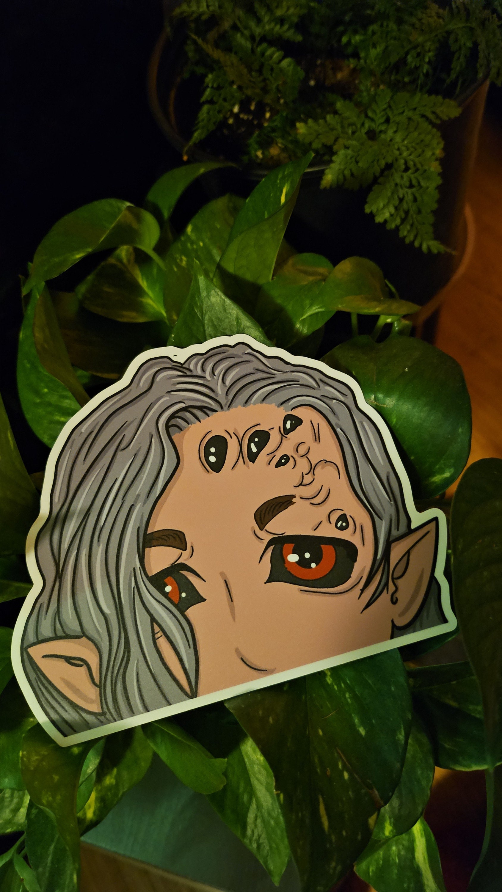 Kar'niss Peeker Sticker [PRE-ORDER] - Etsy