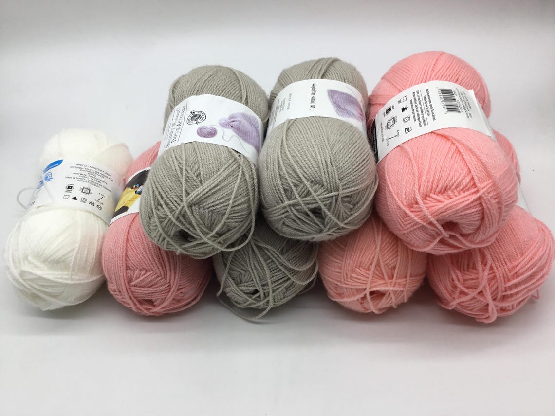 Loops & Threads Snuggly Wuggly Yarn, Light Three,446yds/408m ...