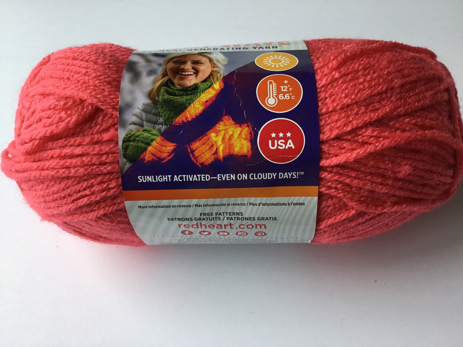 Red Heart Heat Wave yarn Heat Generating Yarn 3.5oz/100g-Beach | Etsy