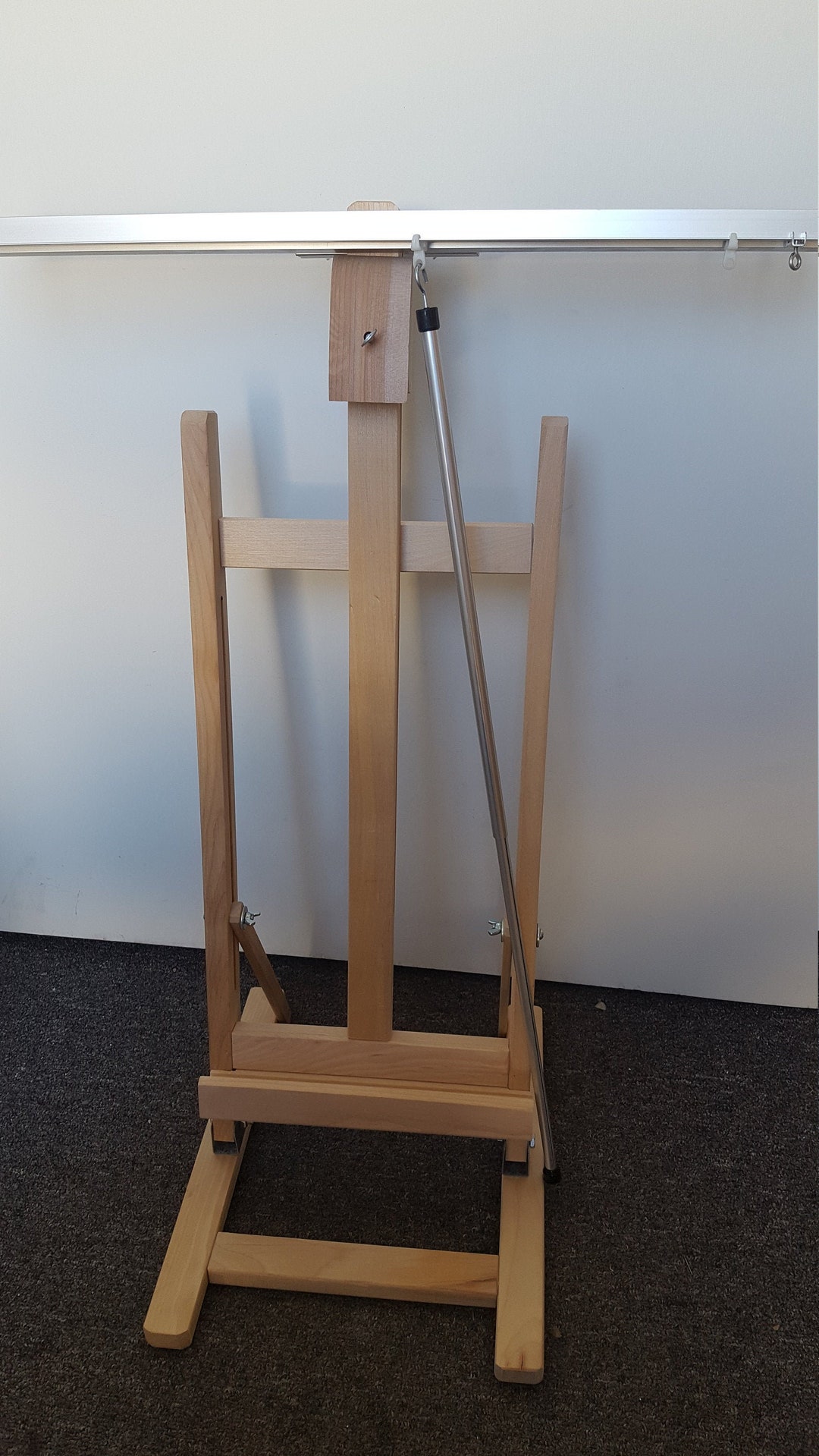 Artist Hand Support (mahl Stick) With Adjustable Table Top Easel ...