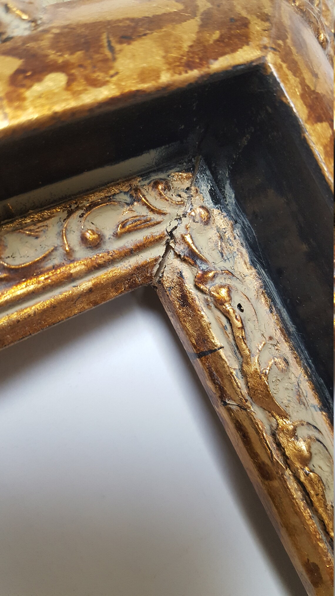 Vintage Distressed Black and Gold Leaf 3'' Wide Wooden Ornate Picture ...