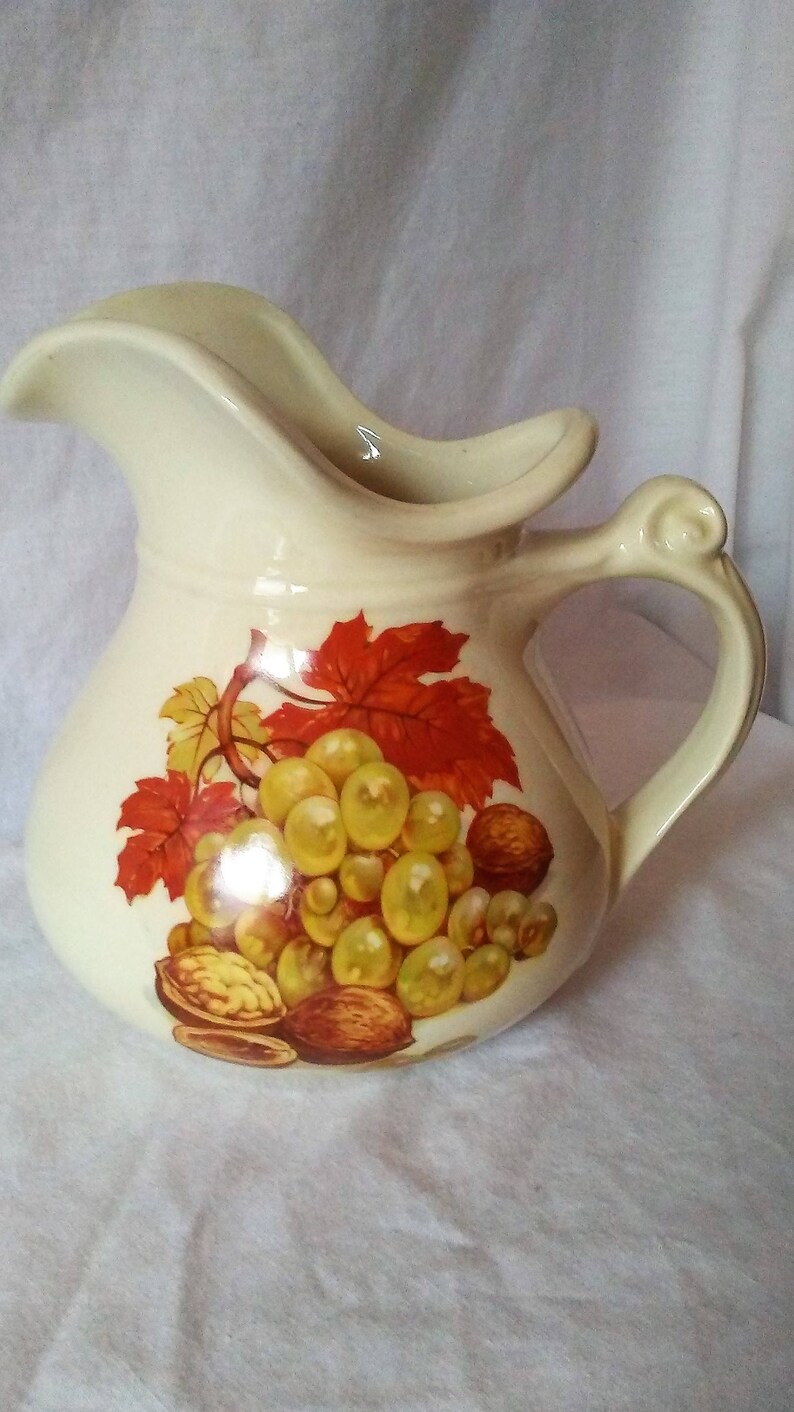 Mccoy Pitcher/water Pitcher/ceramic Pitcher With Grapes/mccoy Grape ...