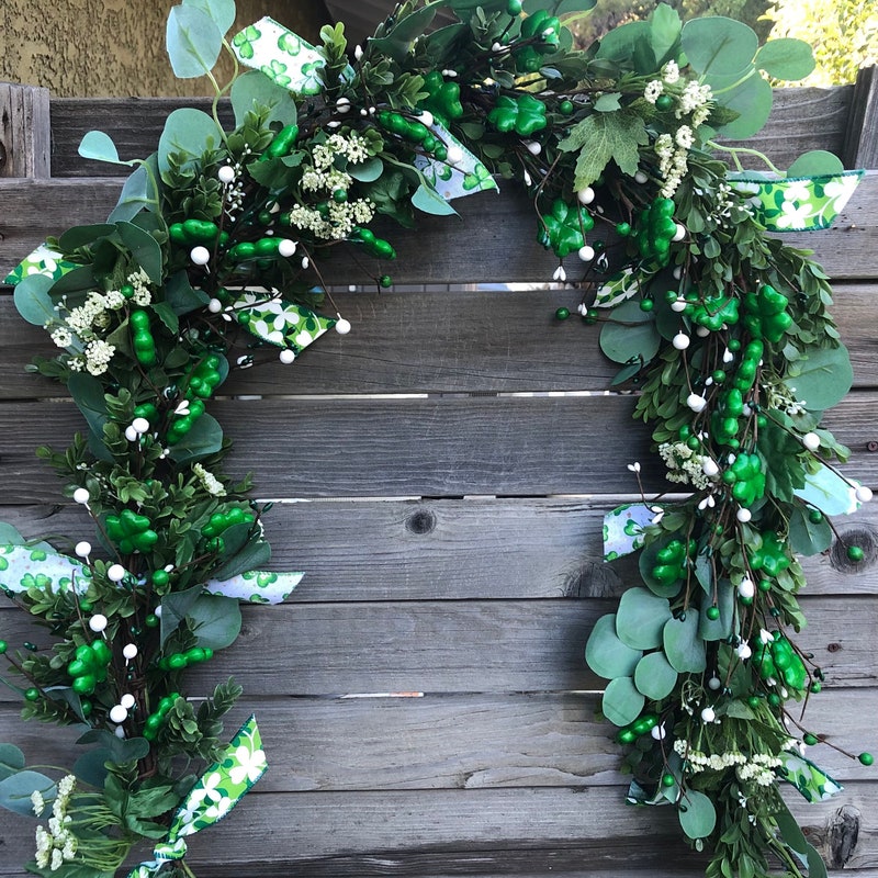 Clover Garland - Etsy