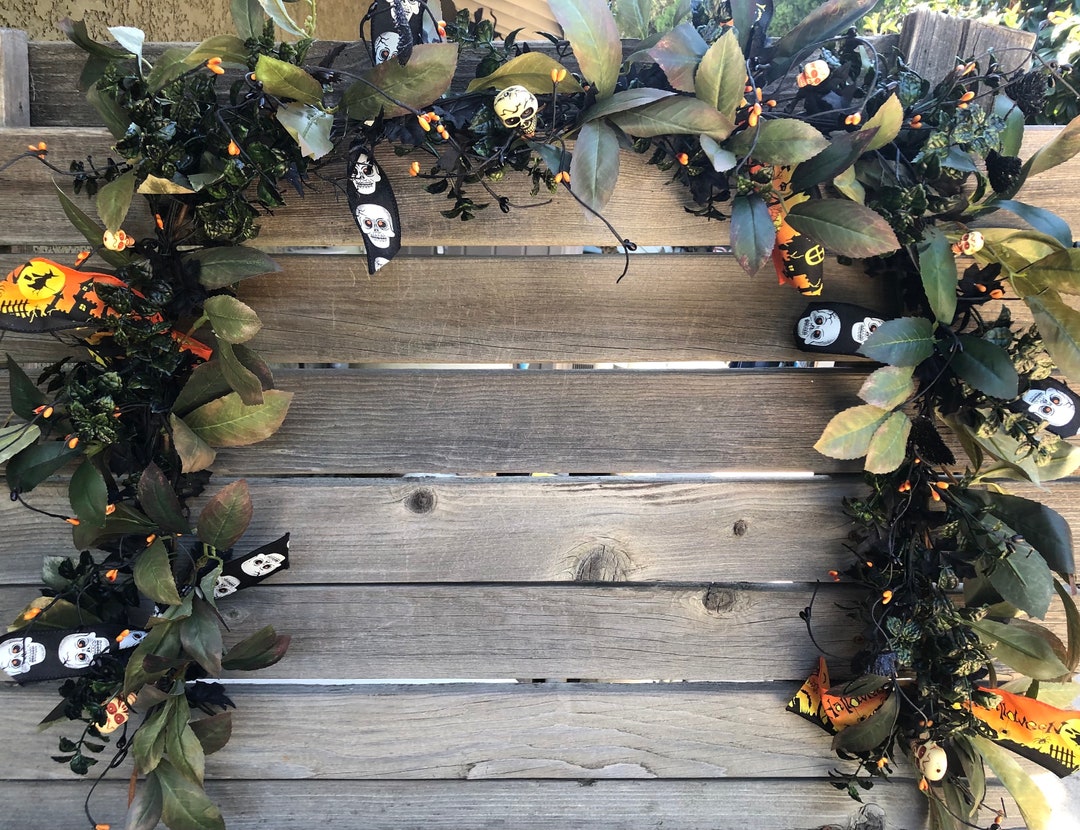 Halloween Garland Skull Greenery Garland Halloween Door Decor Halloween ...