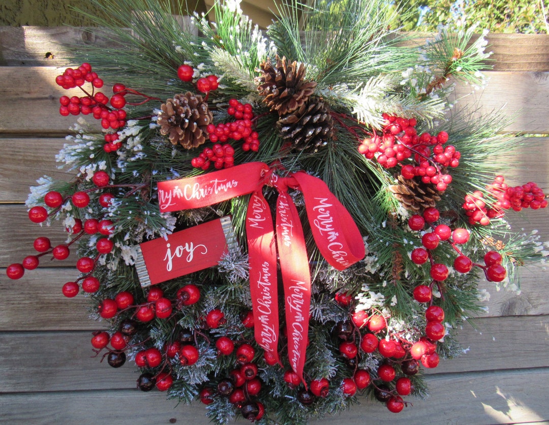 Christmas Wreath Merry Christmas Door Decor Red Berry Greenery Wreath ...
