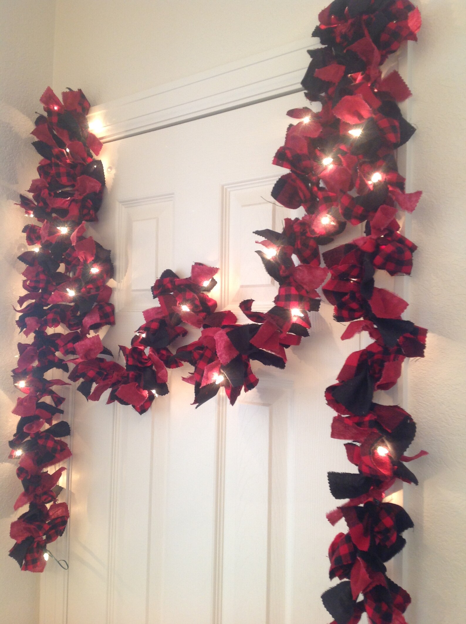 Red Black Buffalo Checked Rag Garland 50 Lights Black Red | Etsy