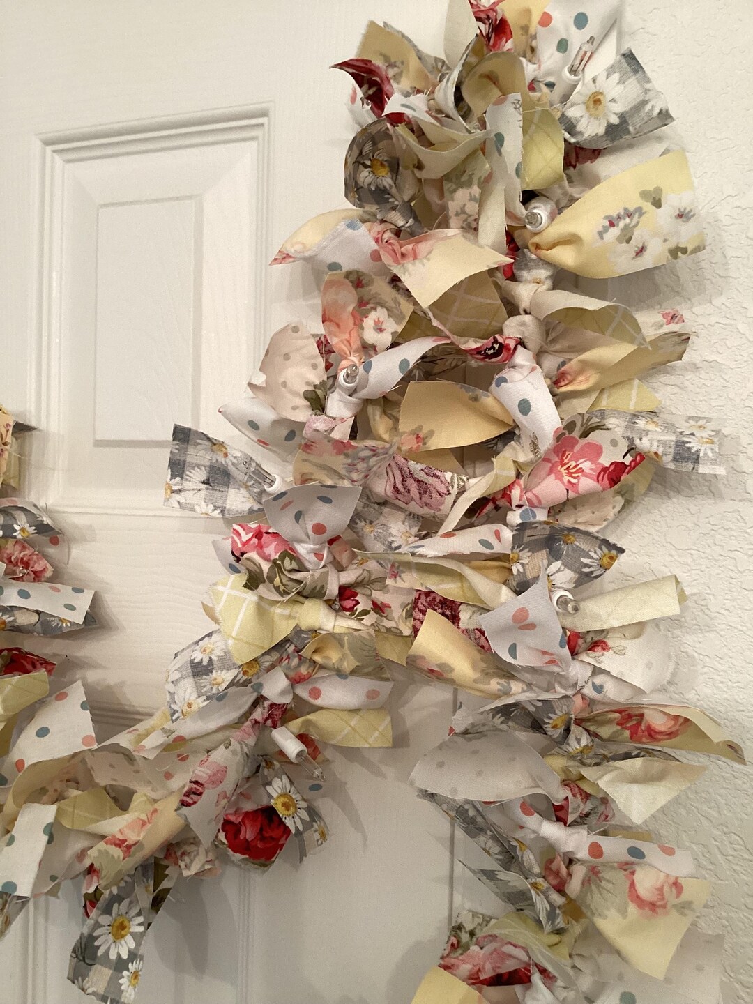 10’ Lighted Garland, Rose Garden Rag Garland, Spring Summer Easter ...