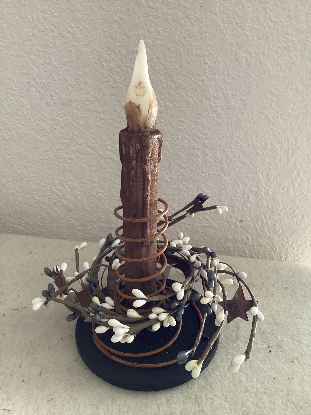 Spiral Spring Candle Holder: White and Gray 2” Pips Ring, Cinnamon ...