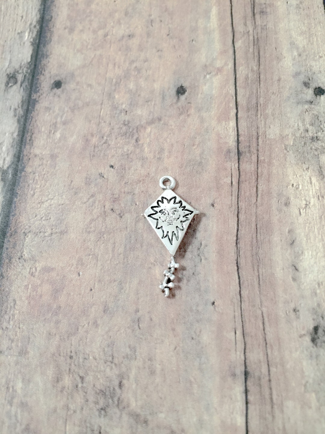 4 Kite Charms 1 Sided Silver Plated Pewter FF9 - Etsy Israel