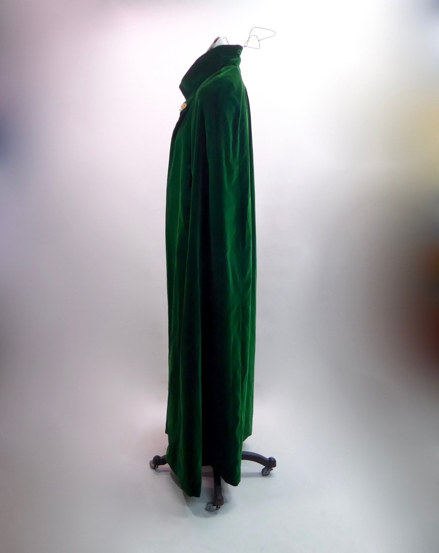 Long Green Velvet Cape. Flower power. 1960's opera. Funky Cape ...