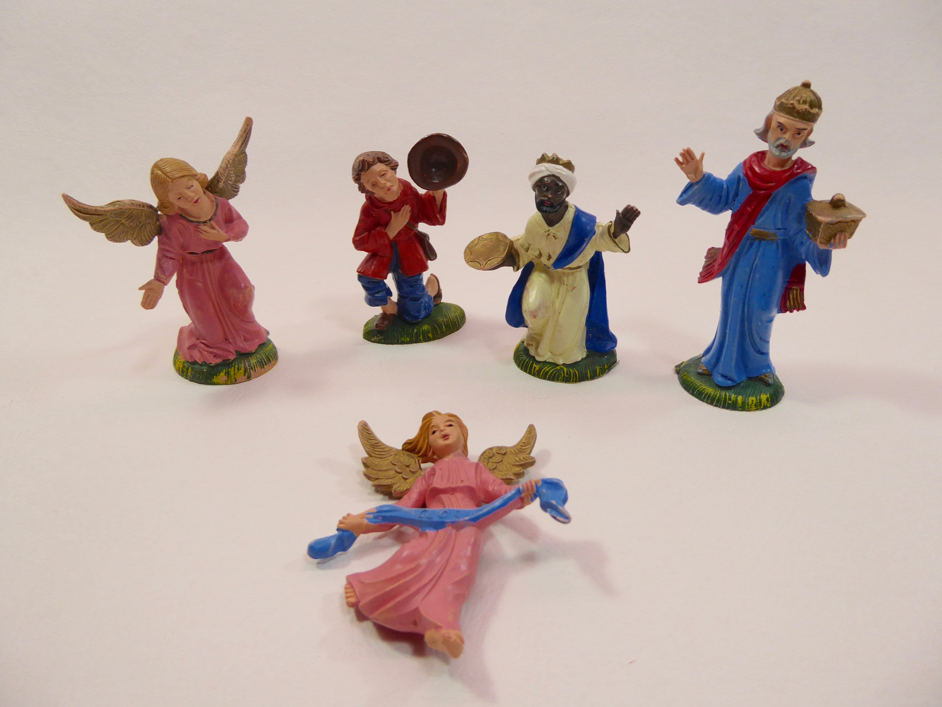Christmas crib figurines. Nativity characters. Plastic. Italy. Angels ...