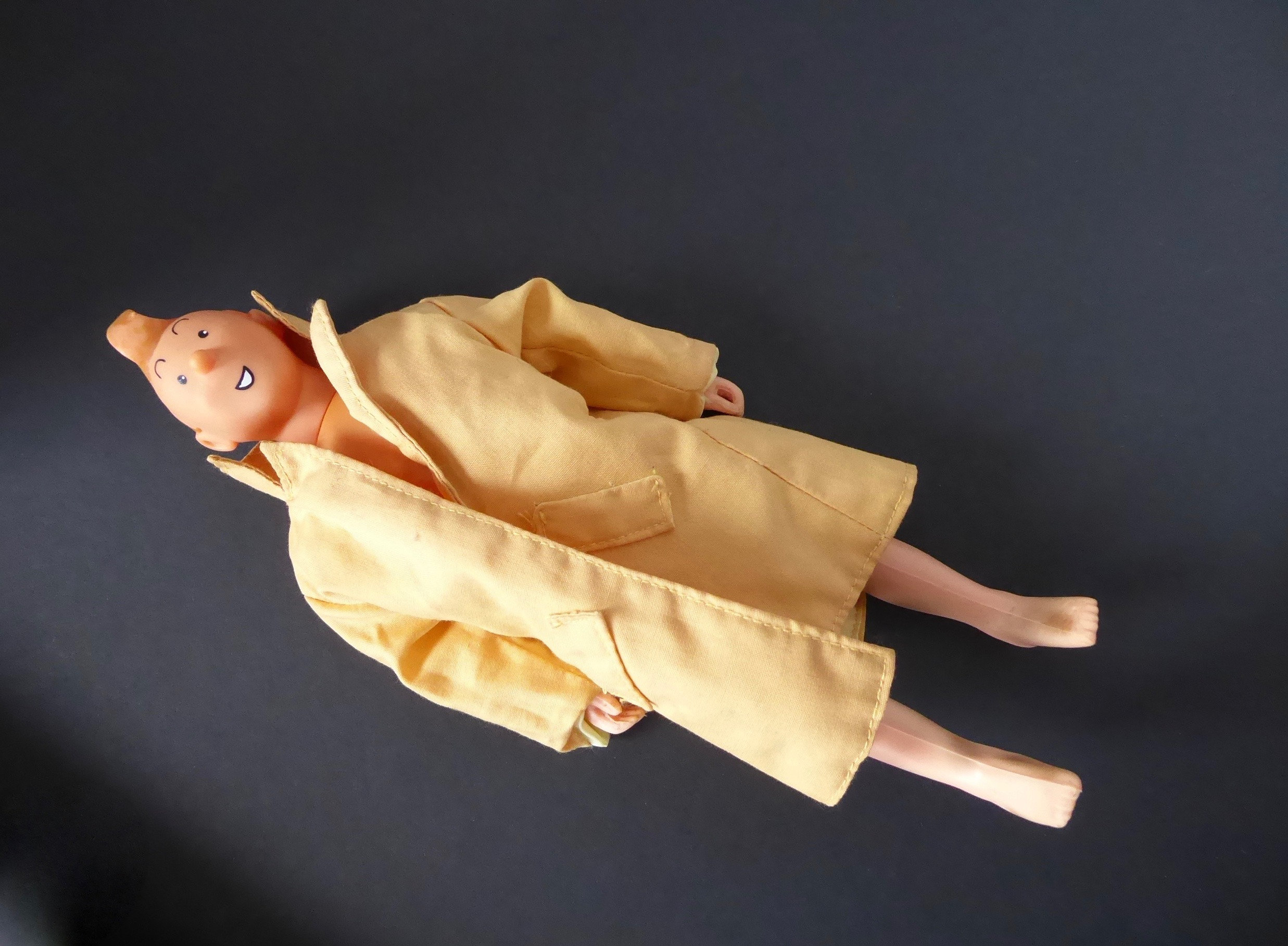 Tintin. Articulated figure. Hergé. Doll 23 cm. Tintin Collection. Year 80