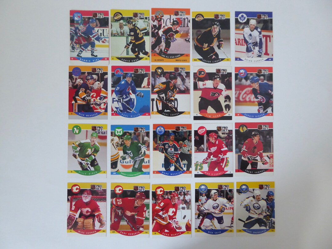 Pro Set Hockey Card Bundle. 1990-91 Season. Mark Messier. Paul Coffey ...