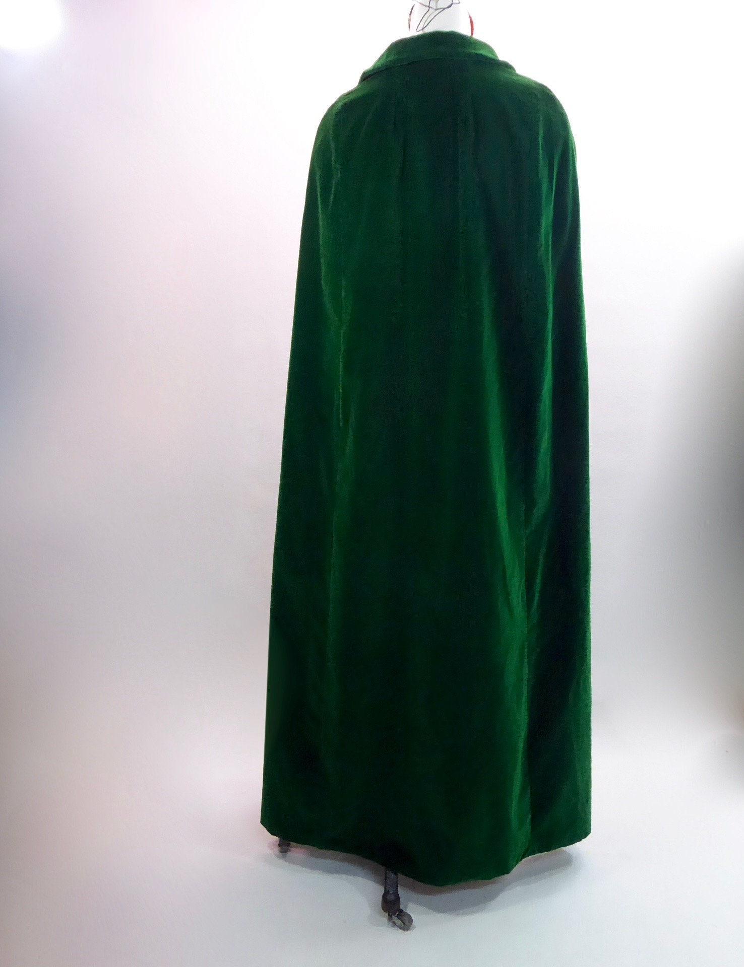Long Green Velvet Cape. Flower power. 1960's opera. Funky Cape ...