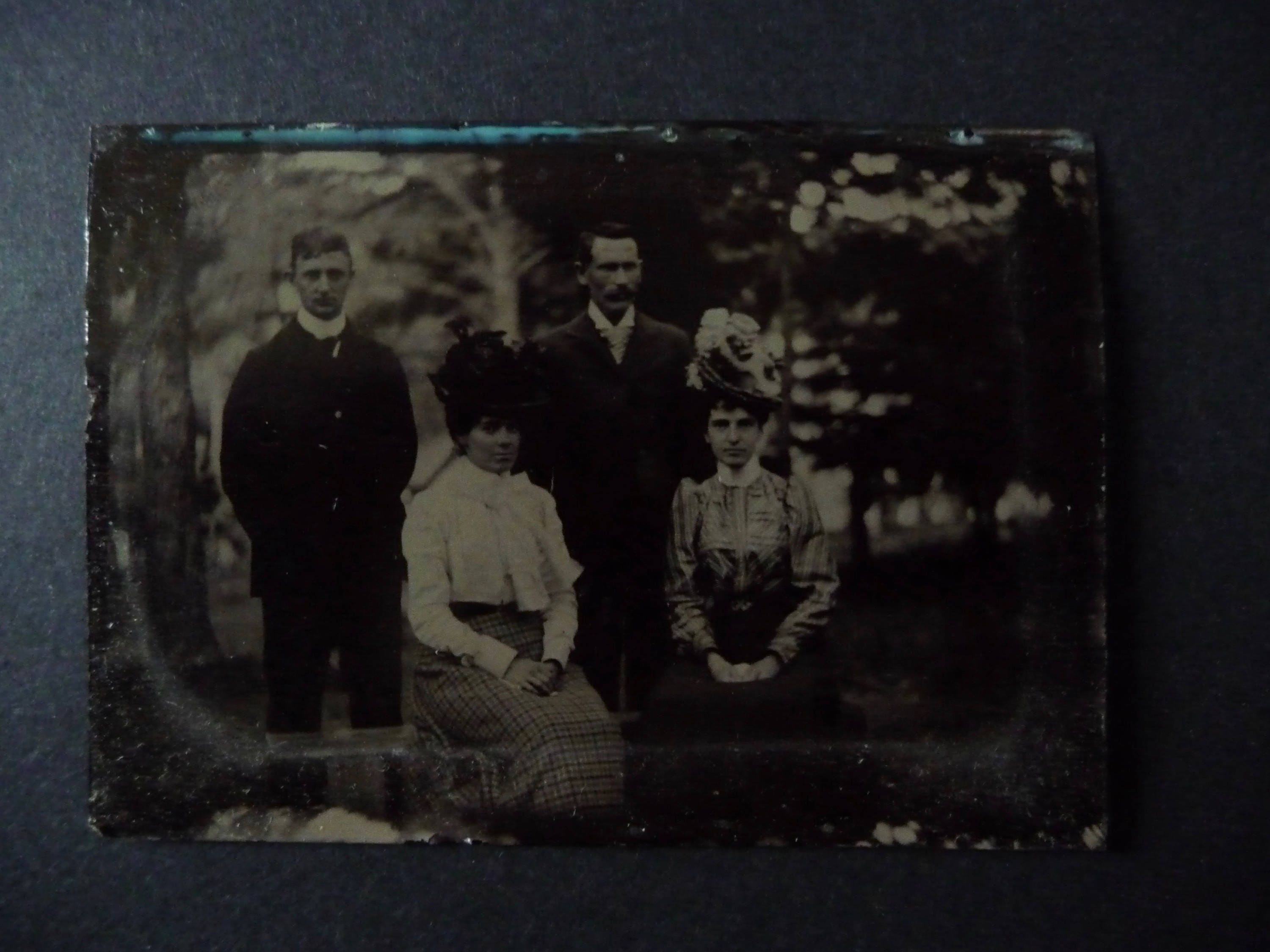 Antique tin photograph ferrotype. Photo metal 2 couples. Victorian ...