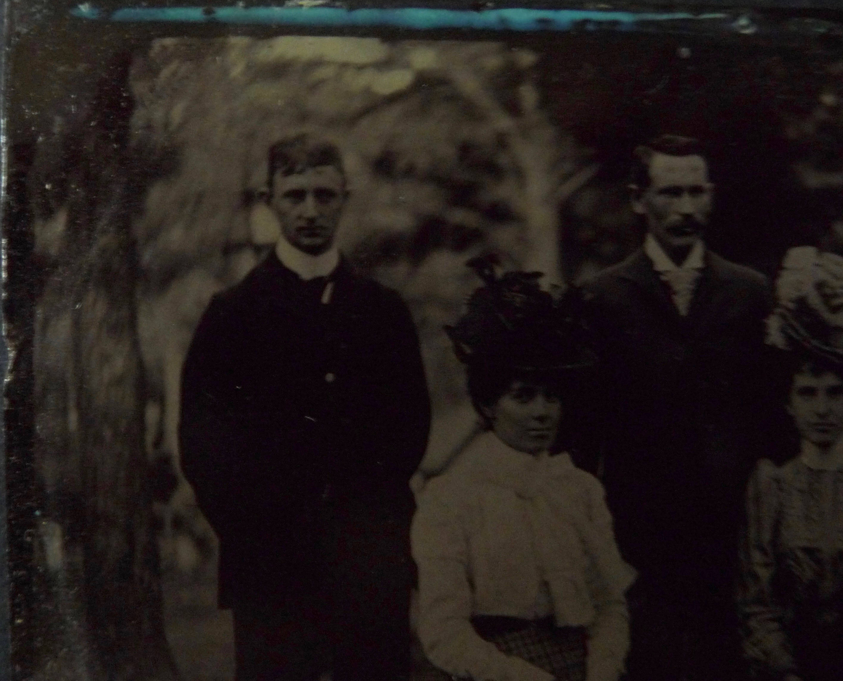 Antique tin photograph ferrotype. Photo metal 2 couples. Victorian ...