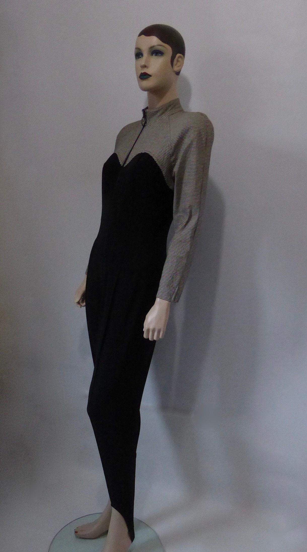 Stretchy jumpsuit with epaulettes chicken foot pattern. 1980. New wave ...