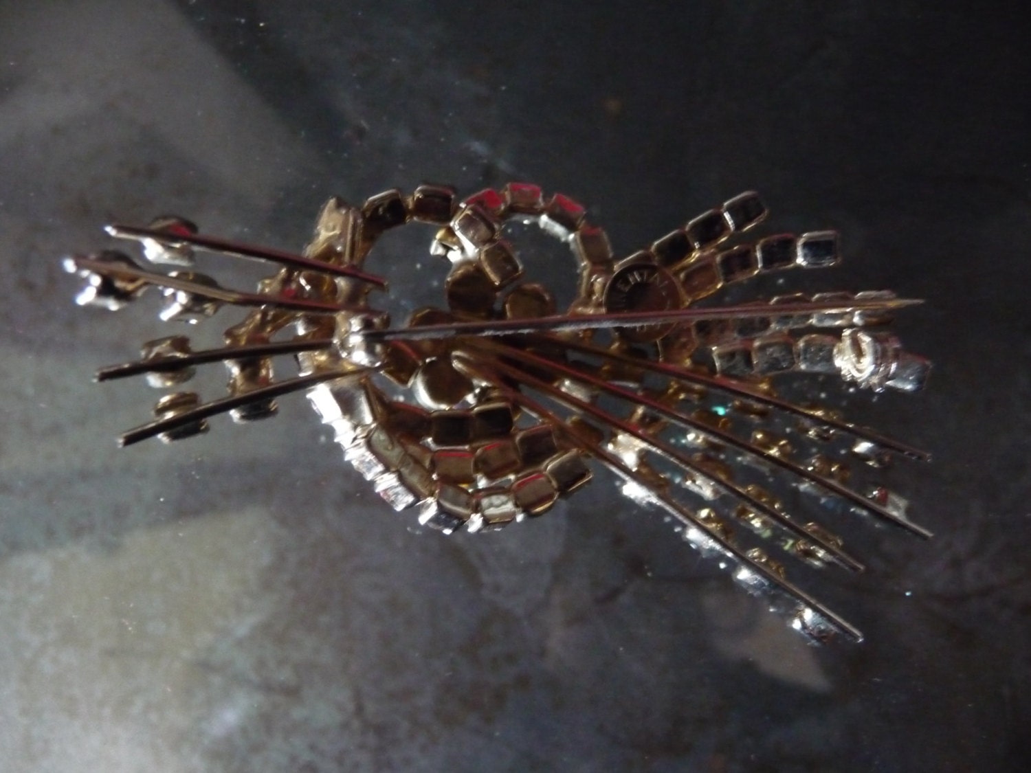 Broche continental. Aurora borealis fin 50 .Coeur. Feu d'artifice ...