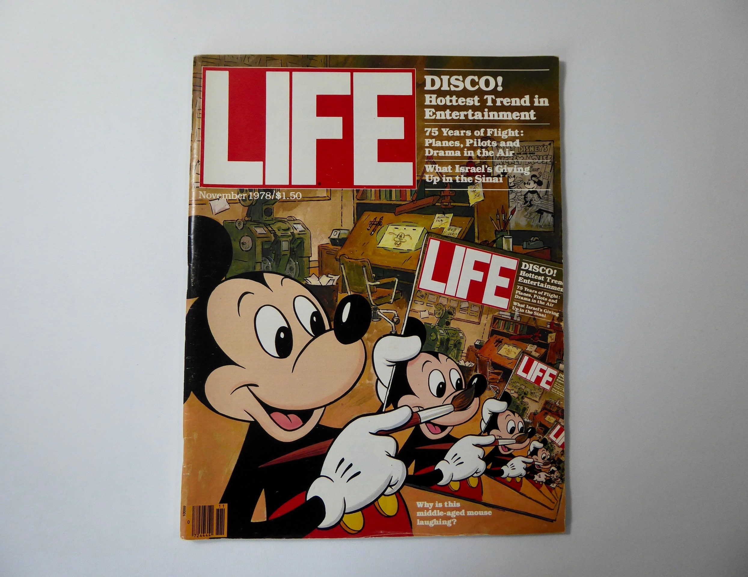LIFE magazine November 1978. Mickey Mouse cover. Vintage review.