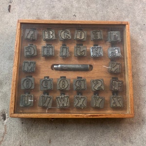 Vintage Capital Fancy Alphabet Letter Set Stamp Set for Wood/with Case ...