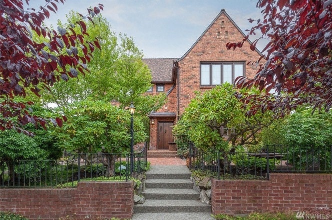 Personalized Outdoor House Name Sign Custom House Portrait | Etsy