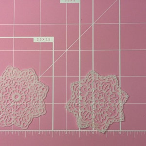 Sugar Doilies 12pcs of 2.25" Edible Doily for Tea or Coffee Cake Lace ...