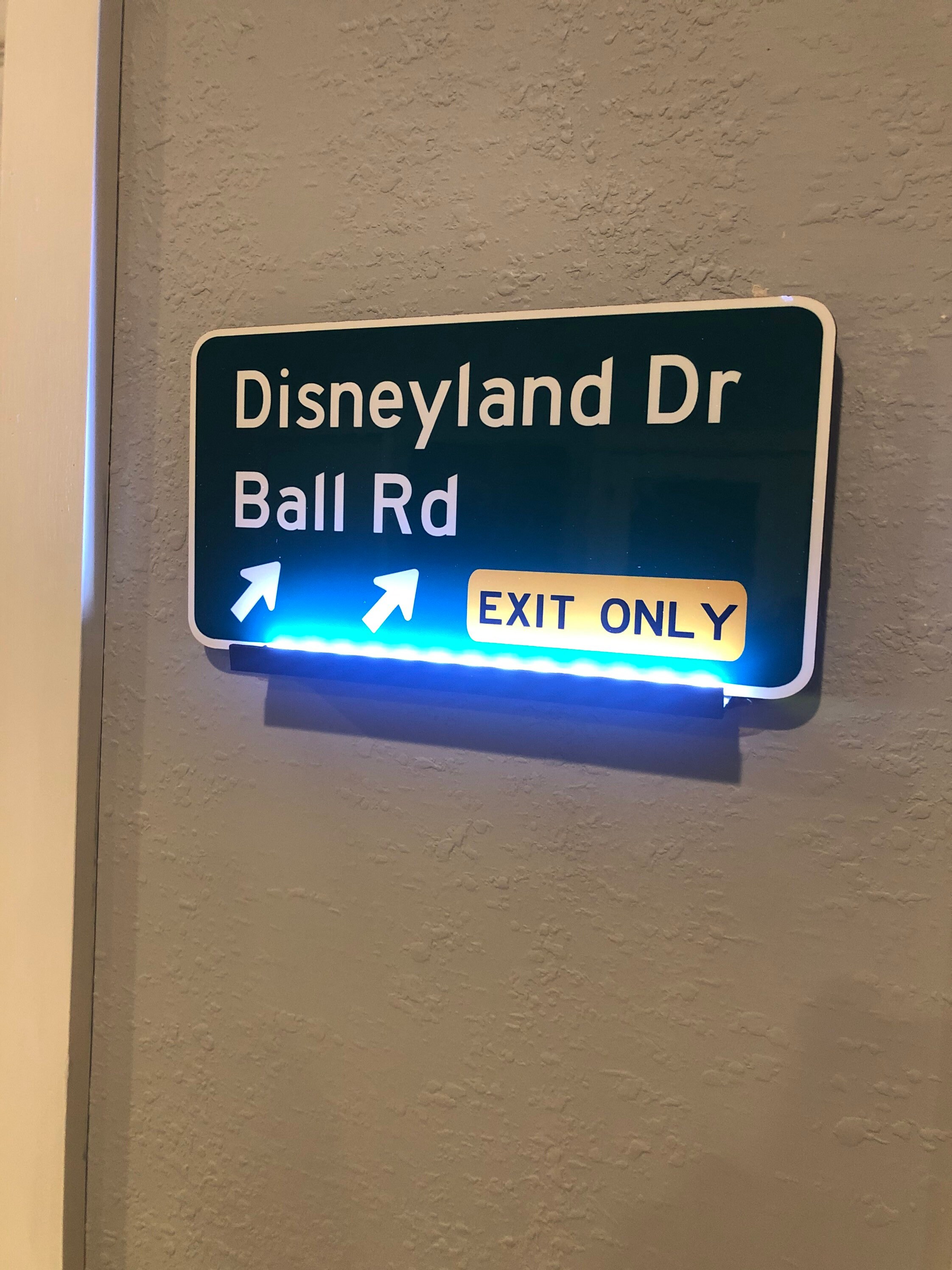 Disneyland Dr Fwy Exit Sign - Etsy UK
