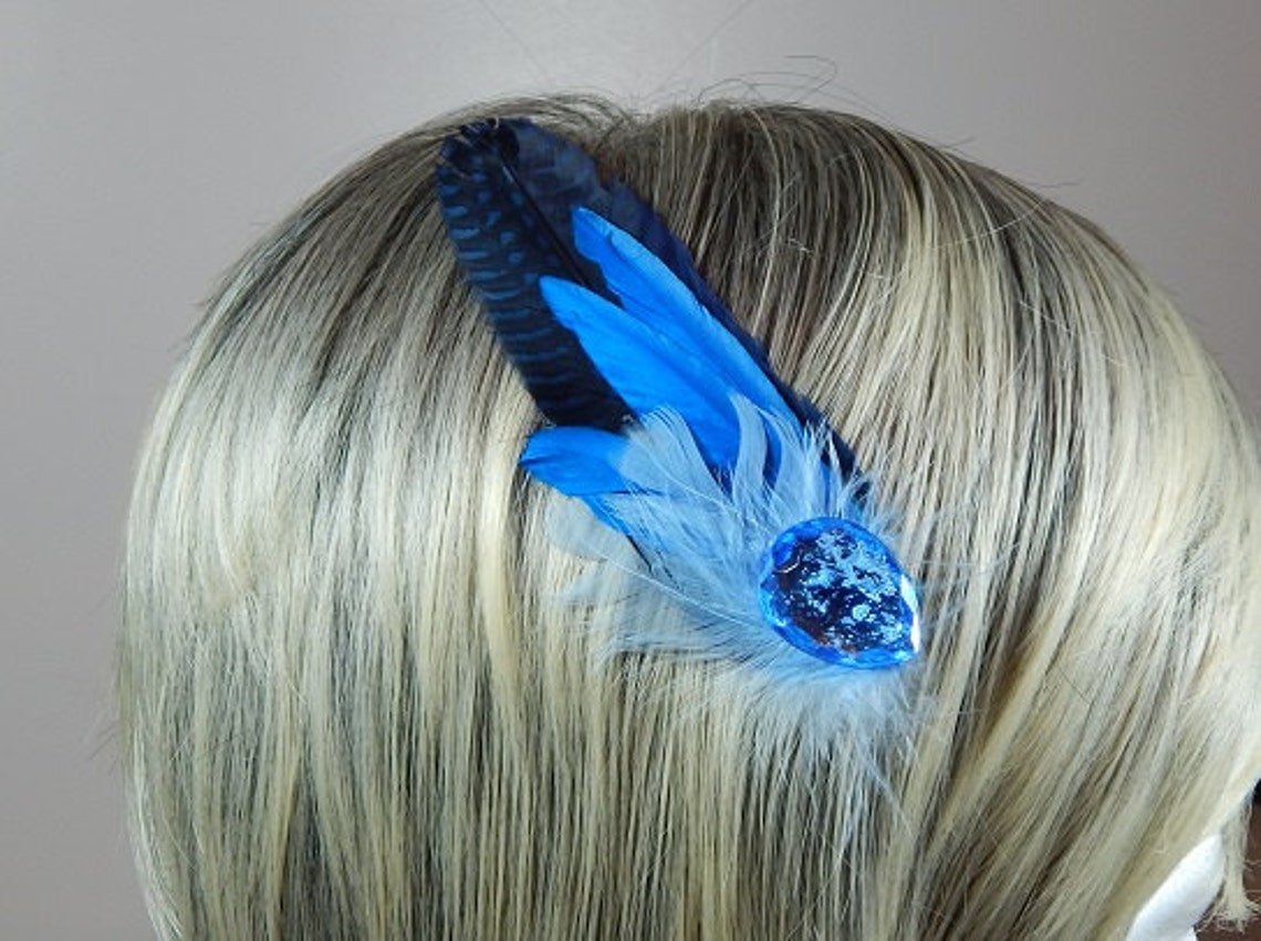 Blue Feather Hair Clip - Triple Shades of Blue Feather Fascinate ...