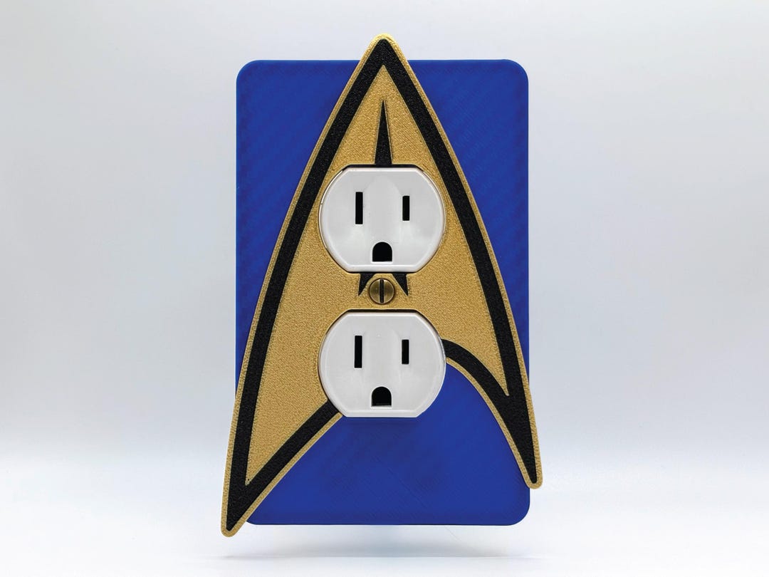 Star Trek Outlet Cover - Starfleet Emblem Wall Plate - Sci-fi Home ...