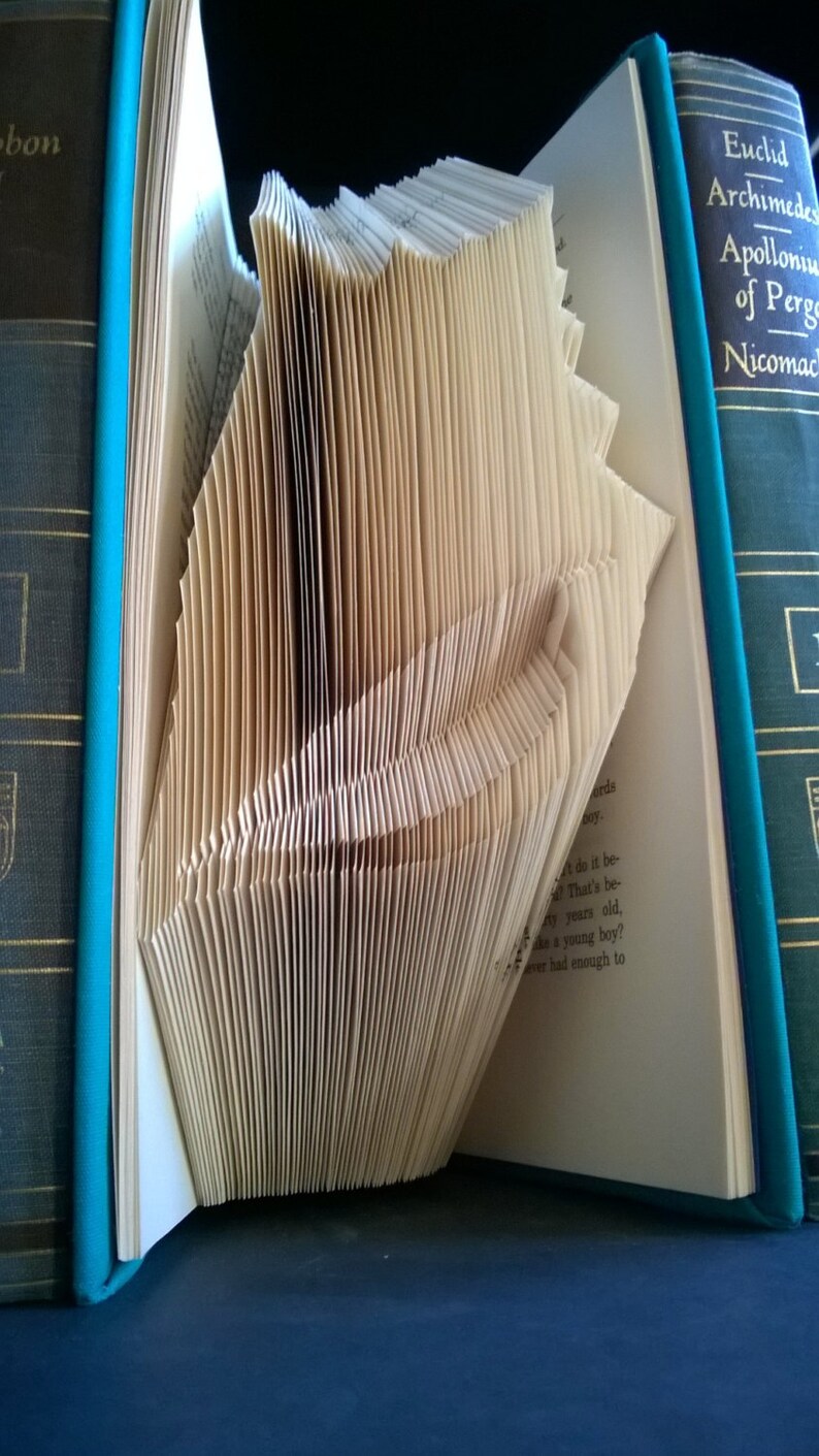 Conch Shell, Seashell, Ocean Themed Art, Folded Book Art, Shell ...