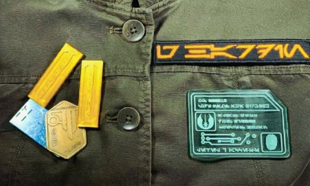 Personalized Aurebesh Embroidered Name Tag: Star Wars Costume Accessory ...