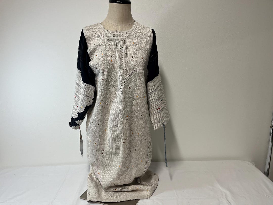 Oman Dress Wedding Vintage Hand Embroidered Small - Etsy