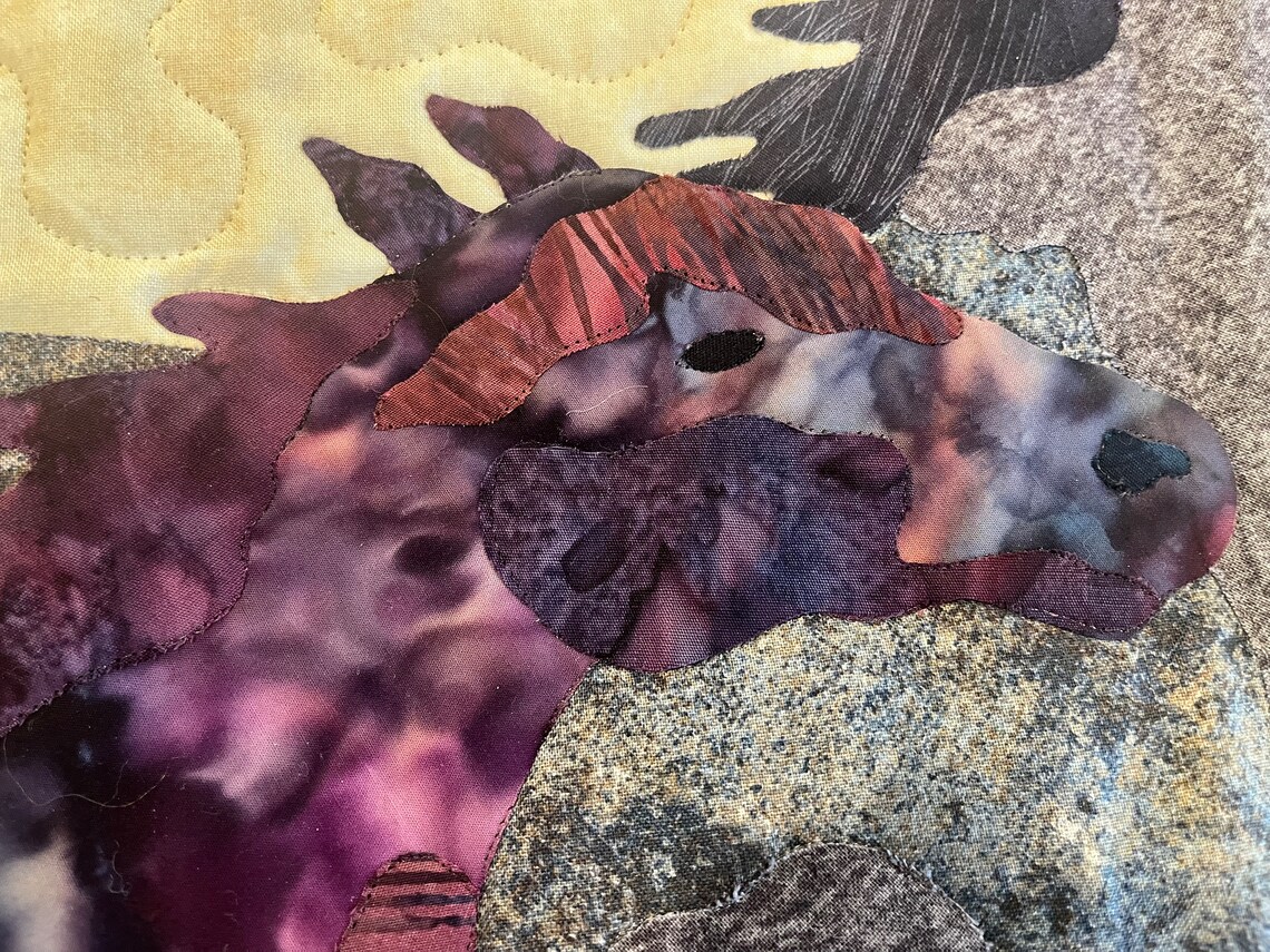 Horses Quilted Appliqued Wall Decor/tapestry Signed 32" X 50" - Etsy