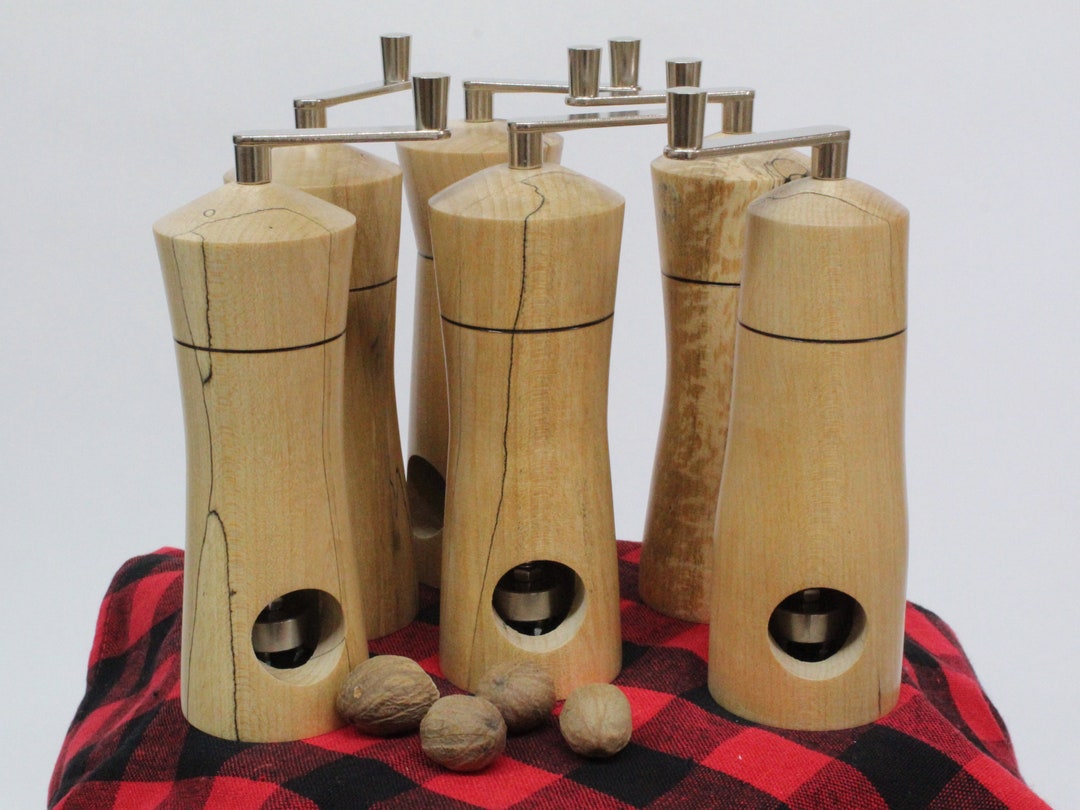 Unique Wooden Nutmeg Mill. Easily Grate Fresh Whole Nutmeg Without Risk ...