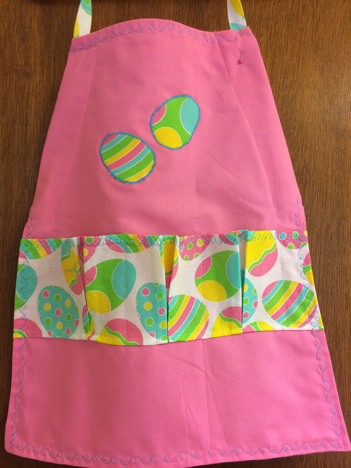 Child's Egg gathering apron | Etsy