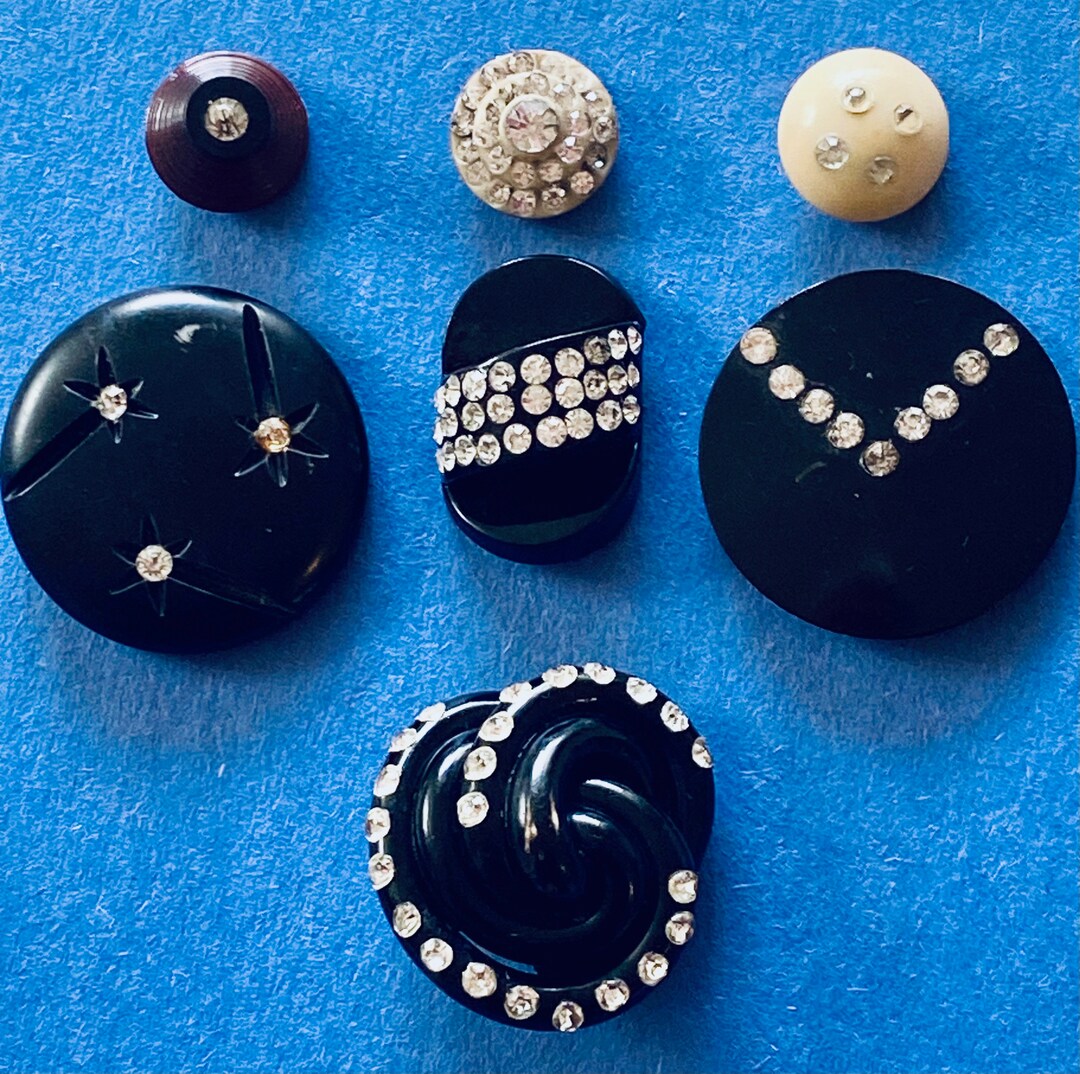 7 VINTAGE CELLULOID BUTTONS - Etsy