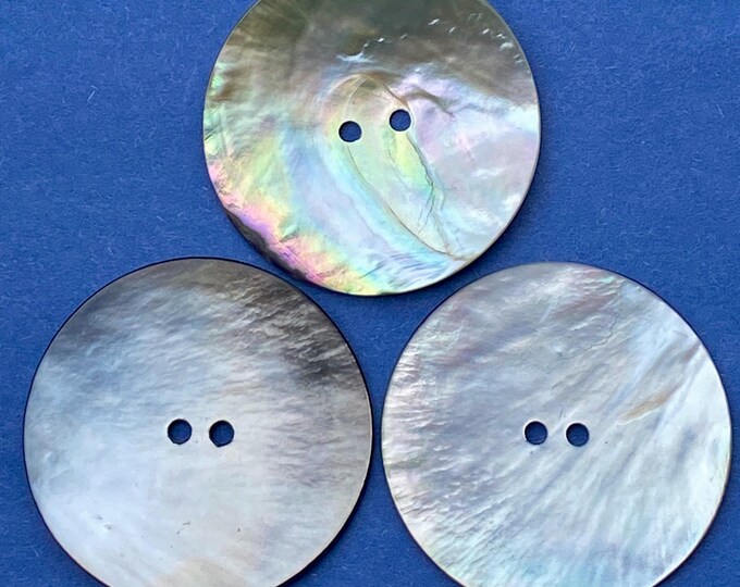 Trio Extra Large VINTAGE PEARL BUTTONS - Etsy