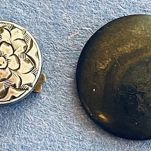 VICTORIAN Silver STUD Button FLOWER - Etsy