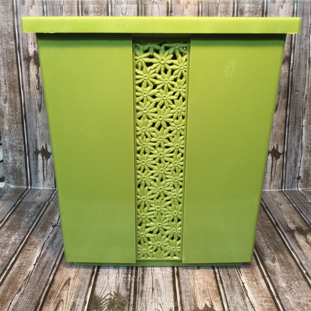 Vintage Clothes Hamper, Retro Laundry Room, 70's Green Clothing Storage ...