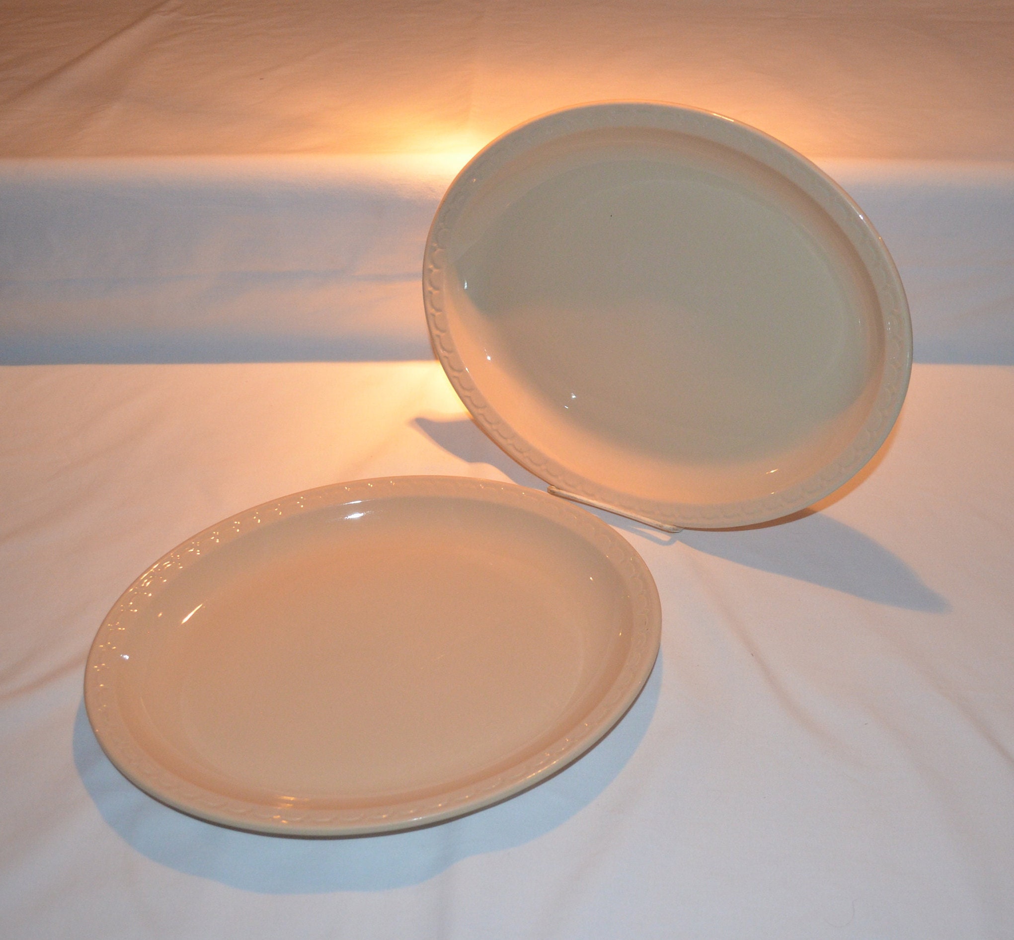 Trays & Platters Restaurant Ware Diner Railroad Hotel China SET of 2 ...