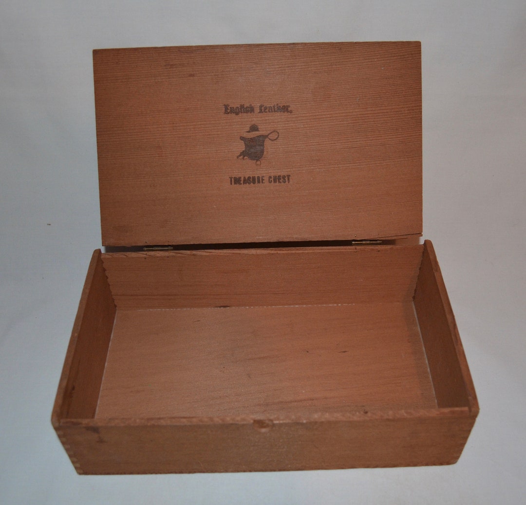 Vintage Wood Box English Leather Cologne Treasure Chest EMPTY Gift Box ...