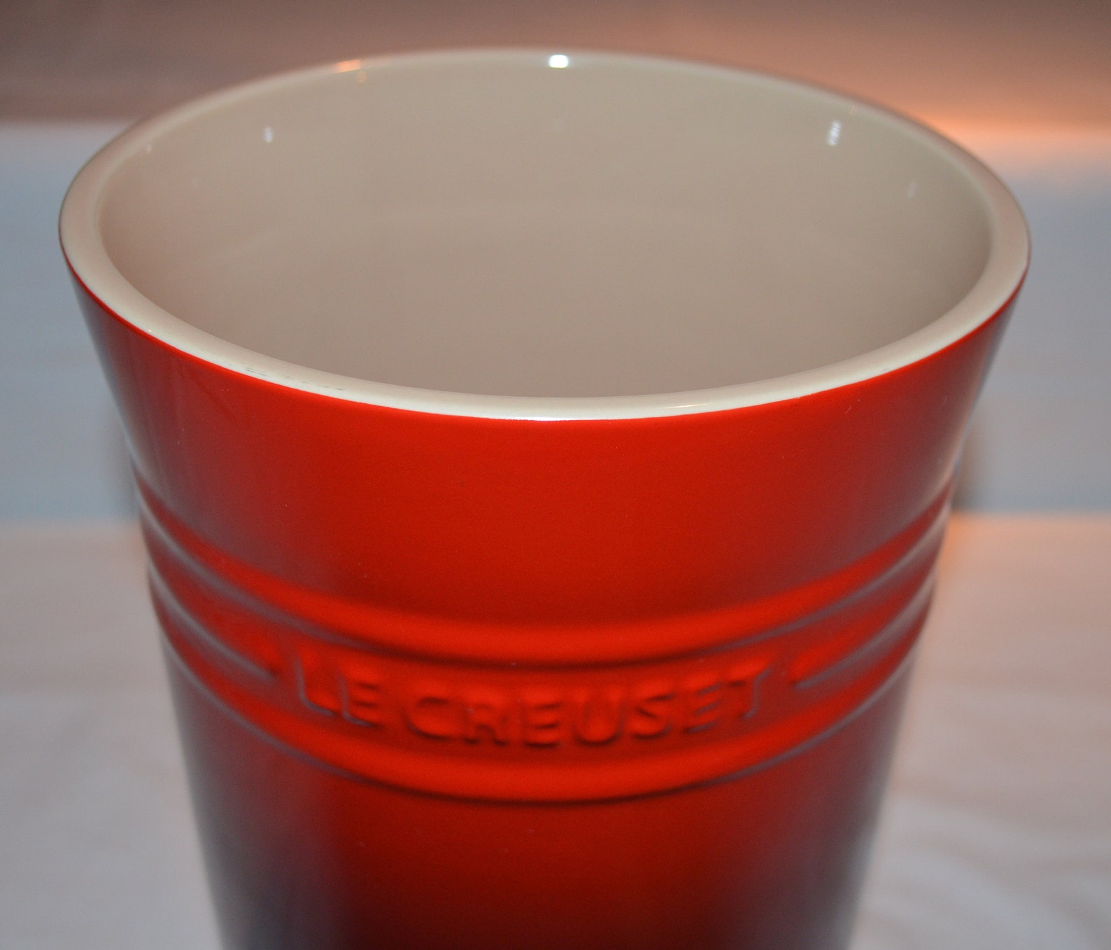Le Creuset - TALL Red Utensil Crock - 4 Quart Canister - Storage ...