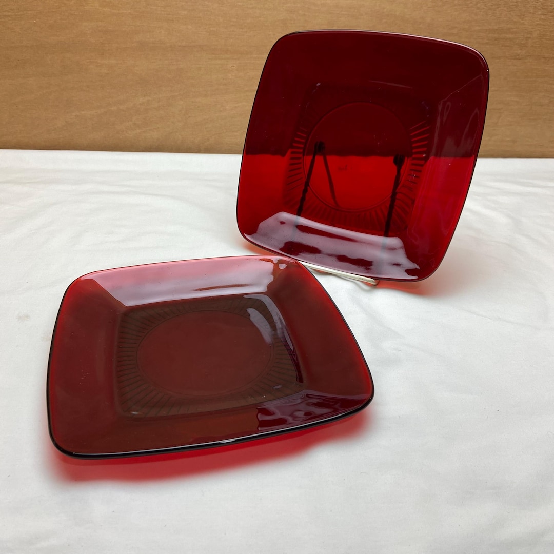 SET of 2 Charm Pattern Ruby Red Plate - Glass Luncheon Plates 8 3/8 ...