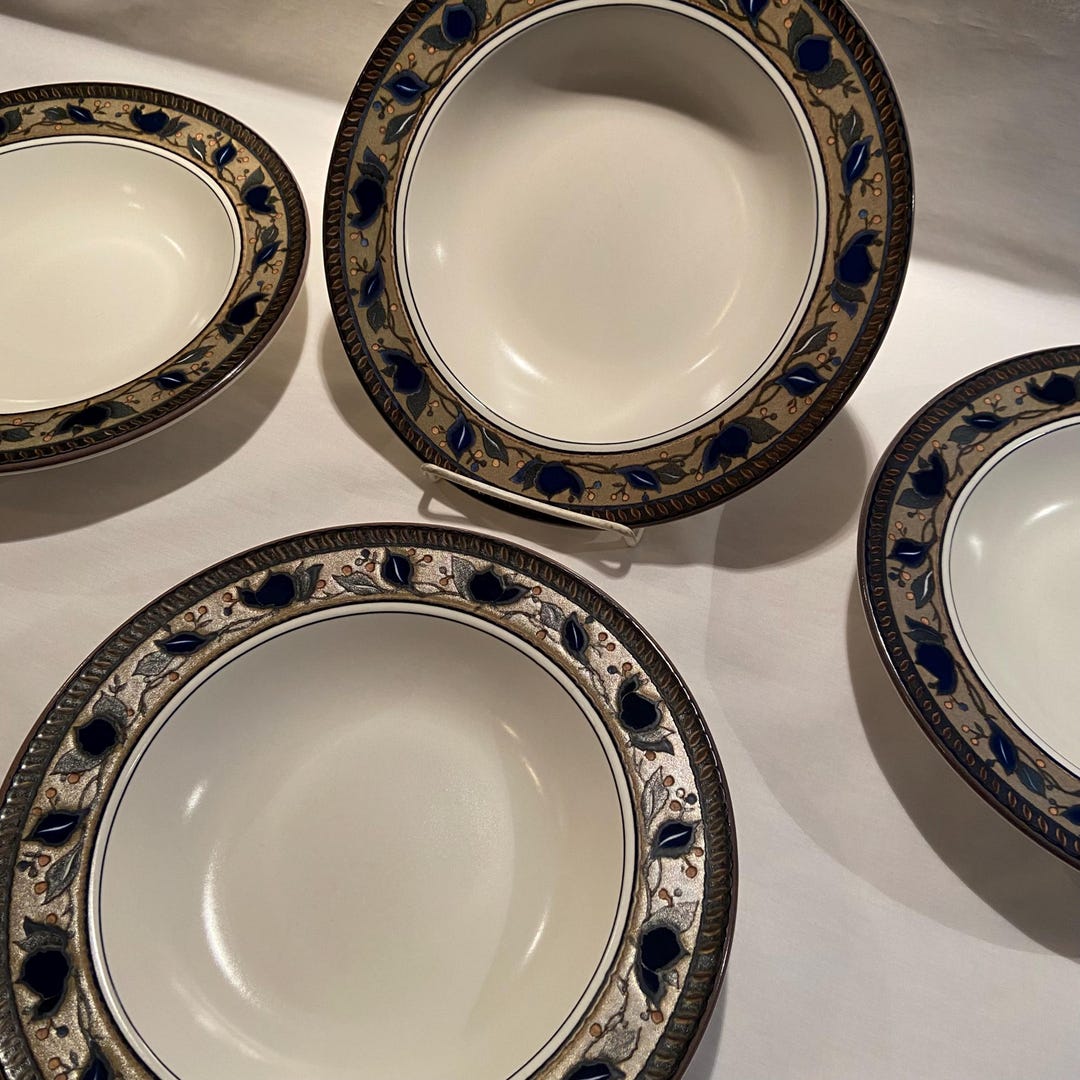 SET of 4 Mikasa Arabella 9 3/8" Wide Rim Soup Pasta Bowl Intaglio Blue ...